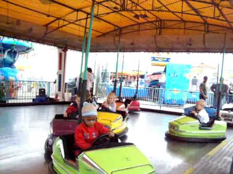Walker and Davis State Fair Bumper Cars 2008 - YouTube