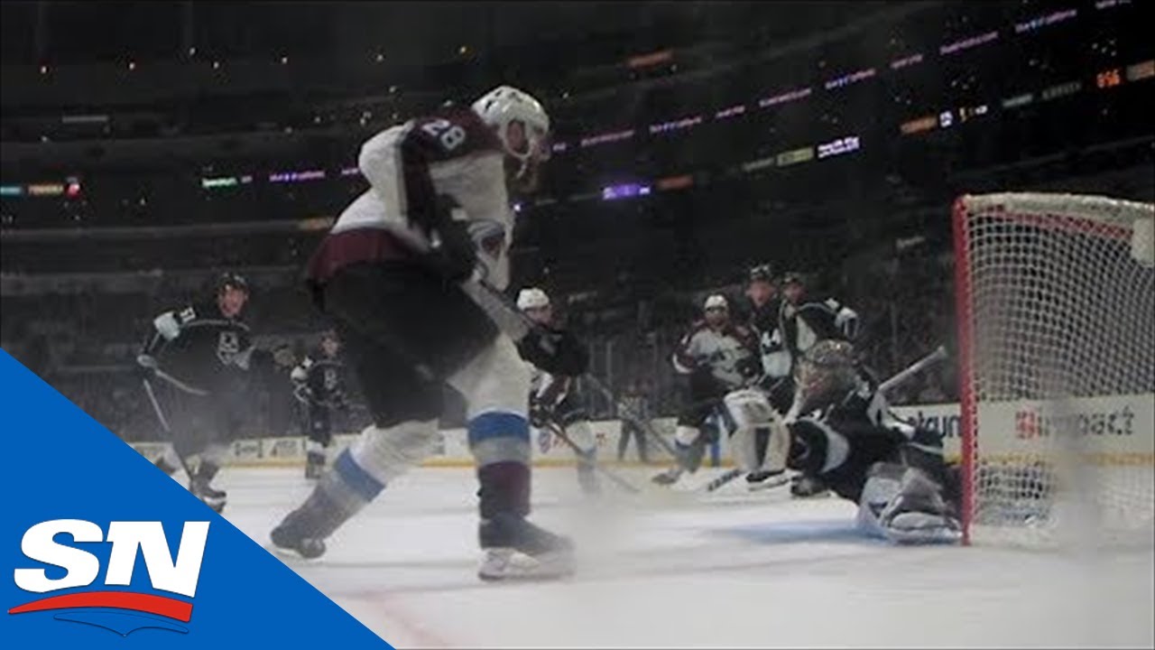 Jonathan Quick Makes Two Huge Saves On Avalanche To Protect Lead - YouTube