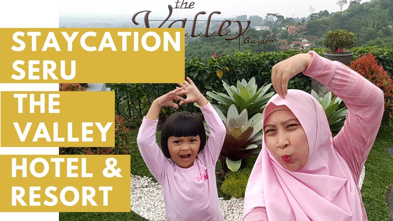 Staycation di The Valley Hotel & Resort Bandung - YouTube