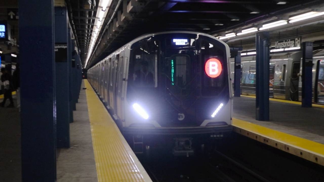 NYCT Subway: R211A (B) Express / R68 (D) Local Trains at Kingsbridge ...