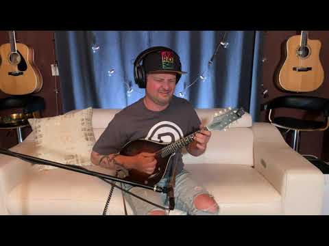 Sedi Donka - Bulgarian Folk Song
