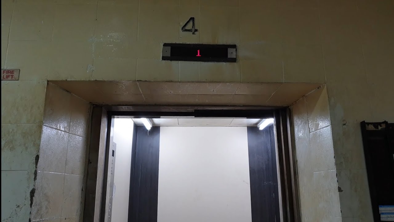 [SL-4] Crappy high-rise Elex lift @ Peninsula Excelsior - YouTube