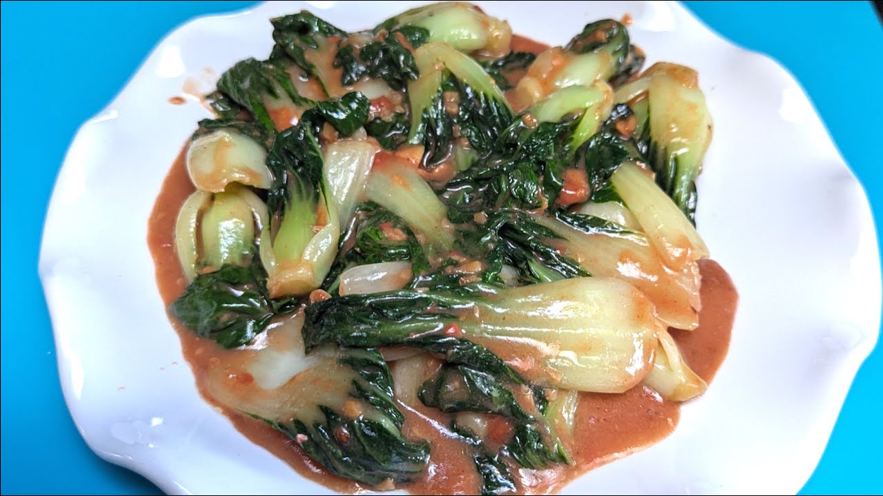 蒜茸腐乳奶白菜 Stir-fry Nai Bak with Fermented Bean Curd - YouTube