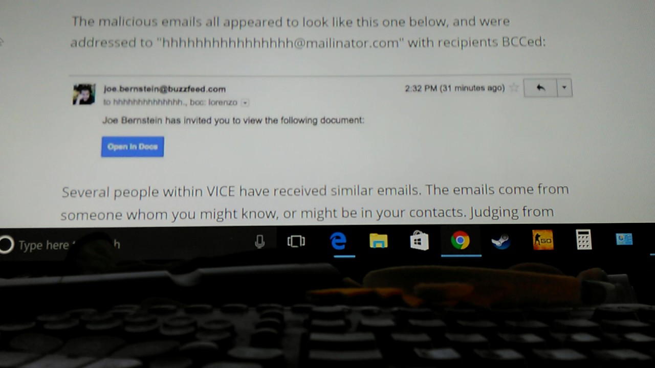 Motherboard Vice page shaking - YouTube