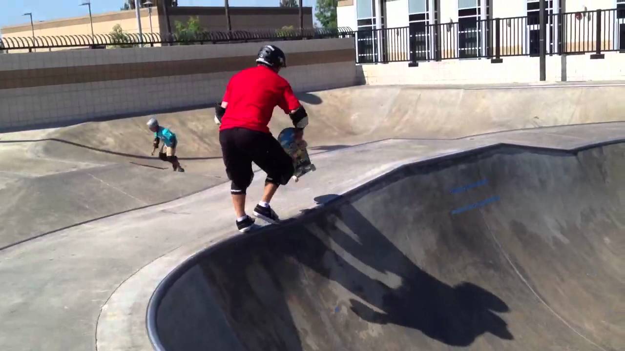 Micke Alba Montclair skatepark 081212 - YouTube