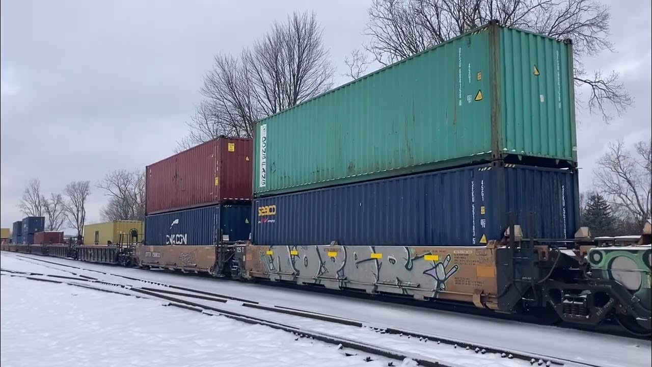 Southbound CSX intermodal, I151 at Palmer Rd. in Westland, January 18, 2024 - YouTube