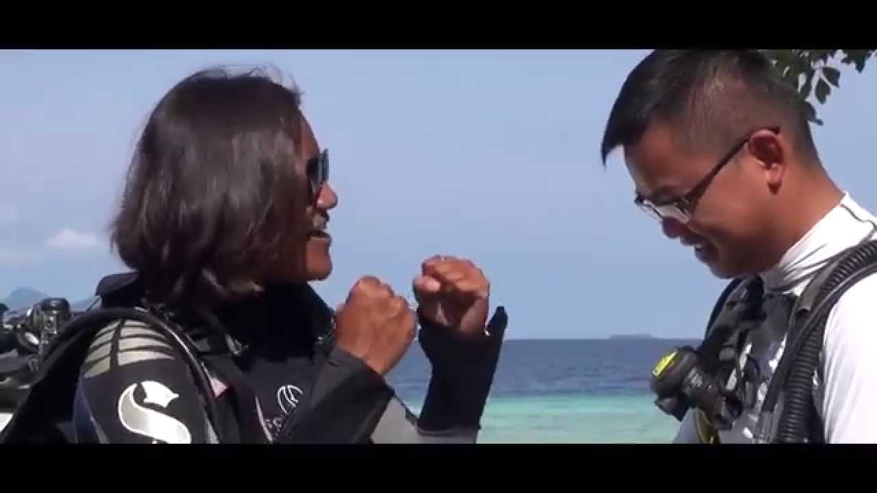 Magic Dive Club PADI Rescue - YouTube