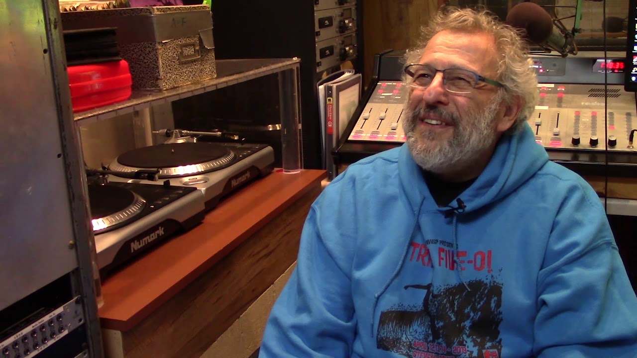 WWSP 90FM Trivia 5-0 - YouTube