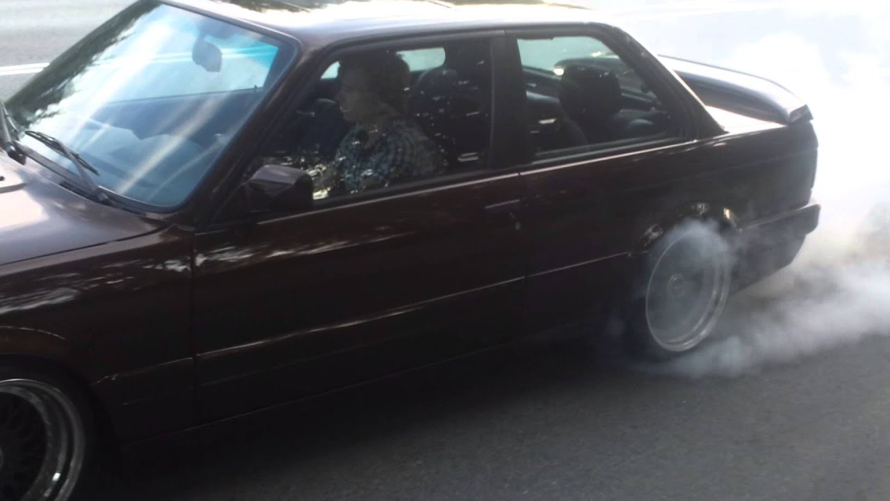 Bmw e30 marrakesh brown s50b32 Sigulda - YouTube