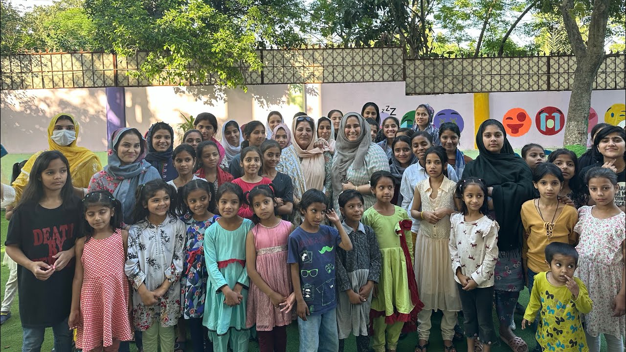 A visit to a Girls Orphanage in Pakistan 🇵🇰 - YouTube