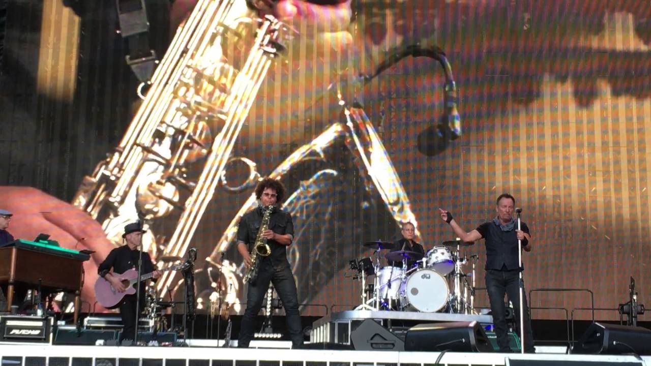 Independence Day, Bruce Springsteen Horsens/Denmark, 20-07-2016 - YouTube