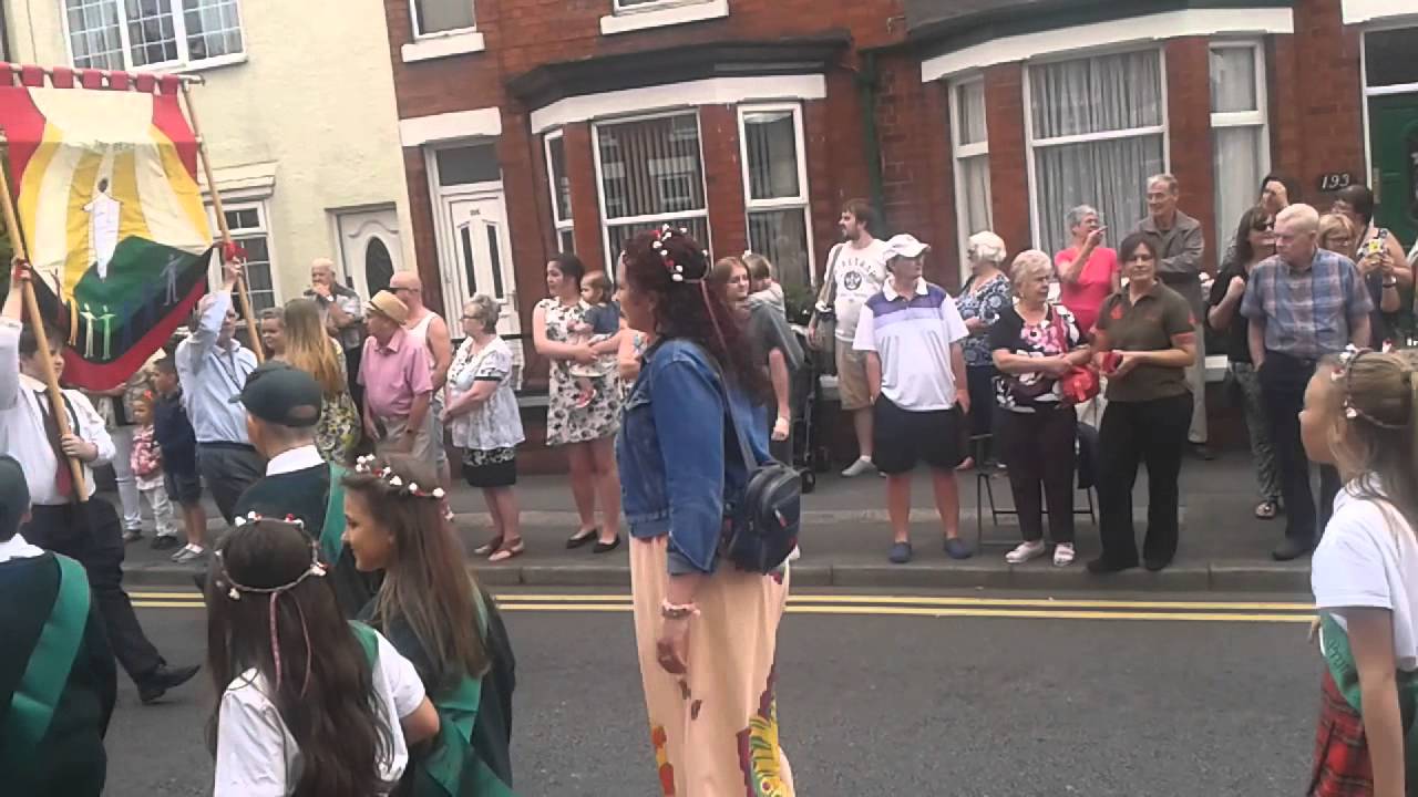 Warrington walking day(2) - YouTube