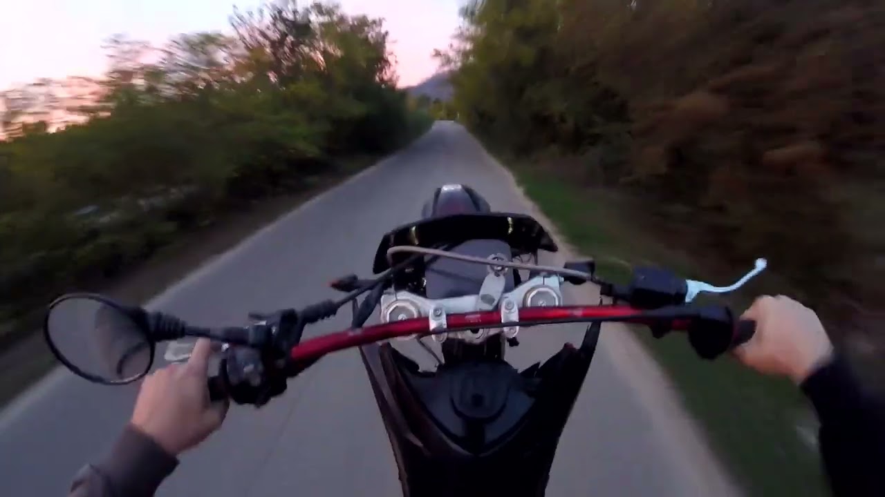 IMPARO AD IMPENNARE | HUSQVARNA SM 125 | EP.1 - YouTube