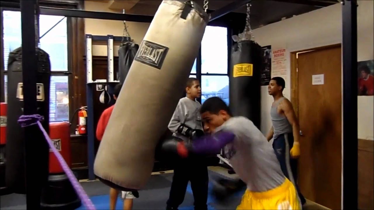 Watch the Inside Action in the Atown Youth Boxing Gym - YouTube