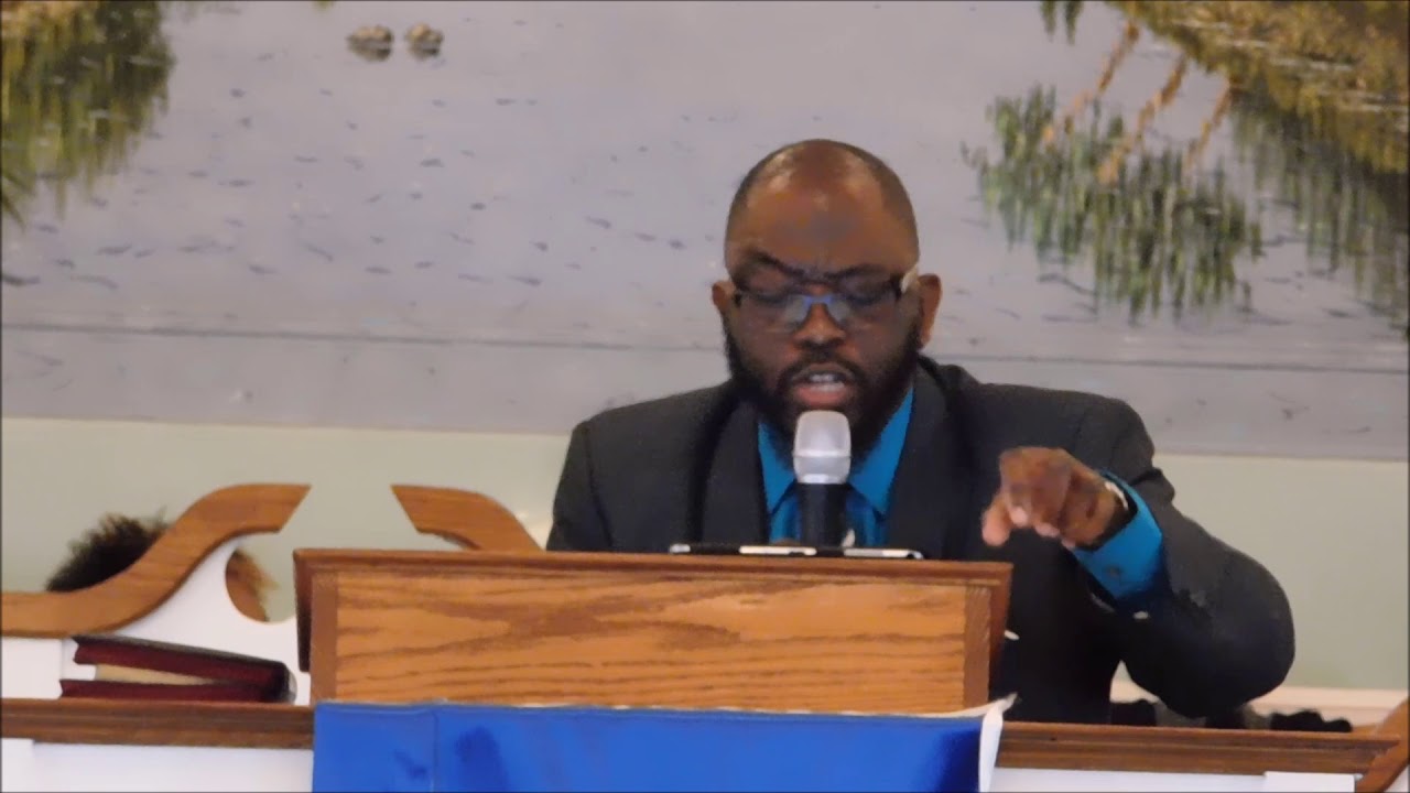 Pastor Marshall Preaches "God Is Bigger Than Your Mountain" - YouTube