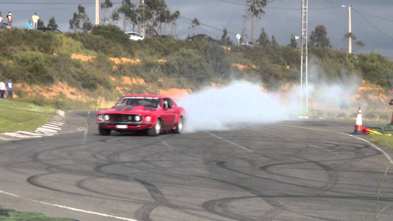 Pruebas habilidad VIII American Cars 2014 - YouTube