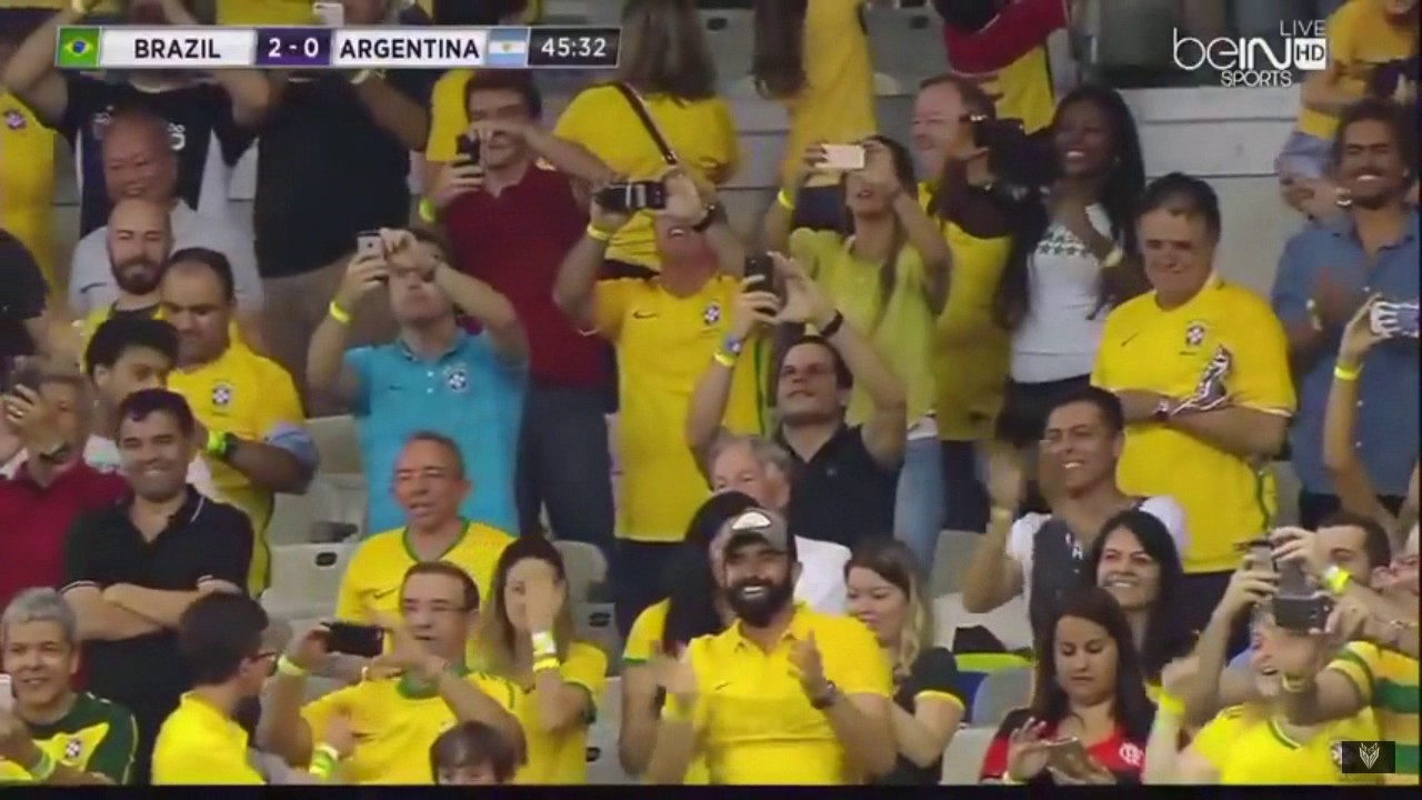 Brasil 3 x 0 Argentina - Ângulo Invertido (Narração em inglês) - YouTube