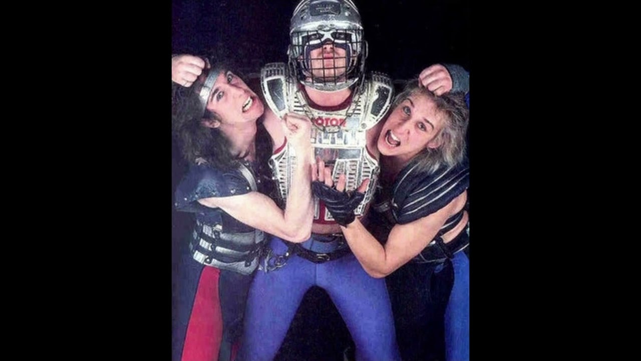 Raven - Live at Coast to Coast 1983 - YouTube