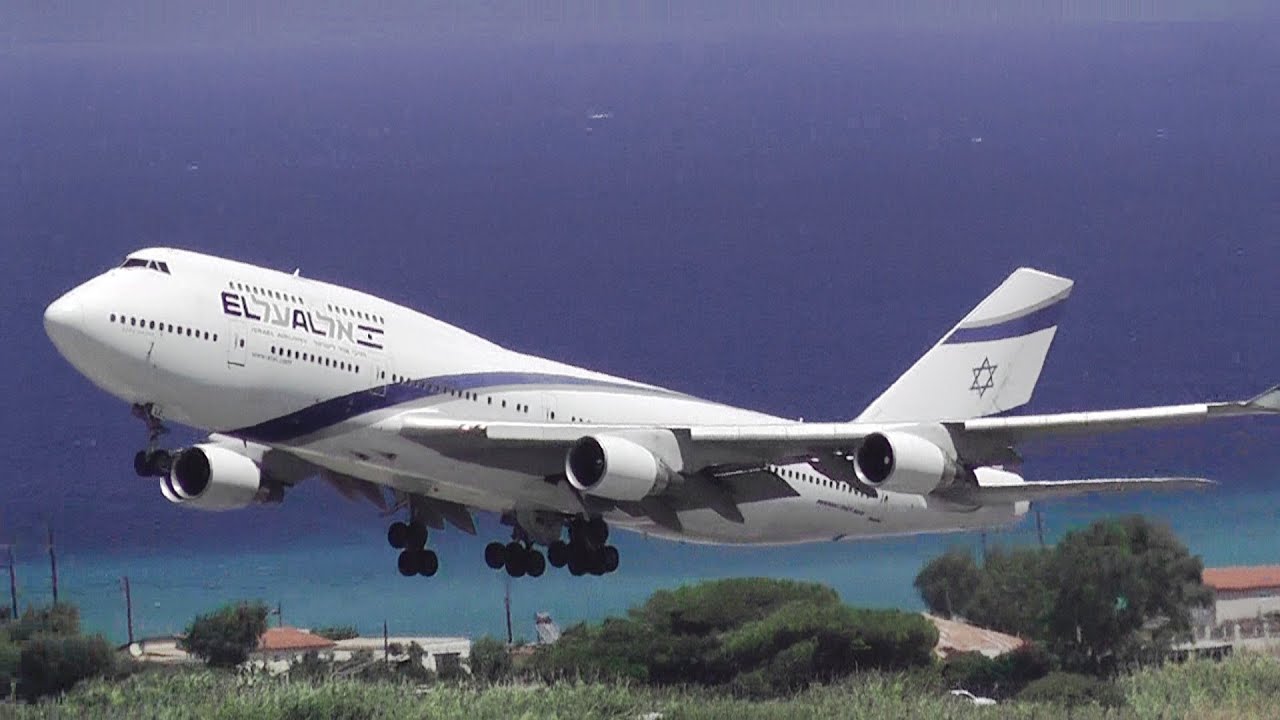 El Al Israel Airlines take-off - YouTube