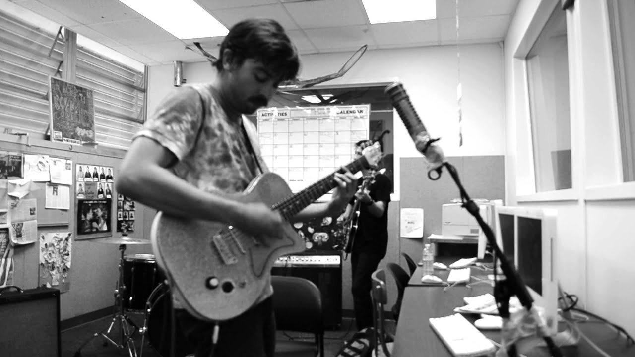 King Walrus & The Magicians - Through With You (On KCPR) - YouTube