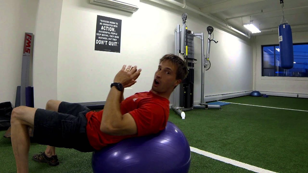 Ball Crunches Tutorial - YouTube