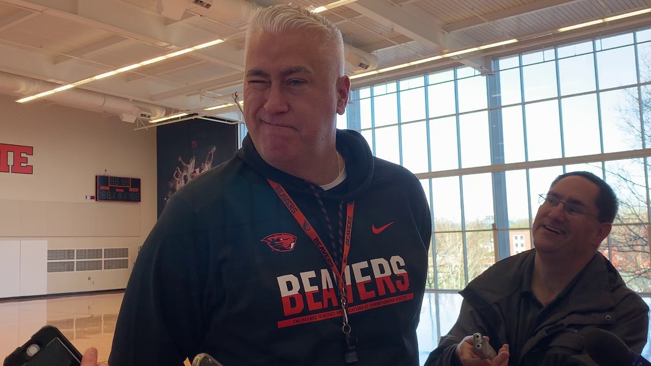 Coach Tinkle talks Arizona win and upcoming Washington swing. - YouTube