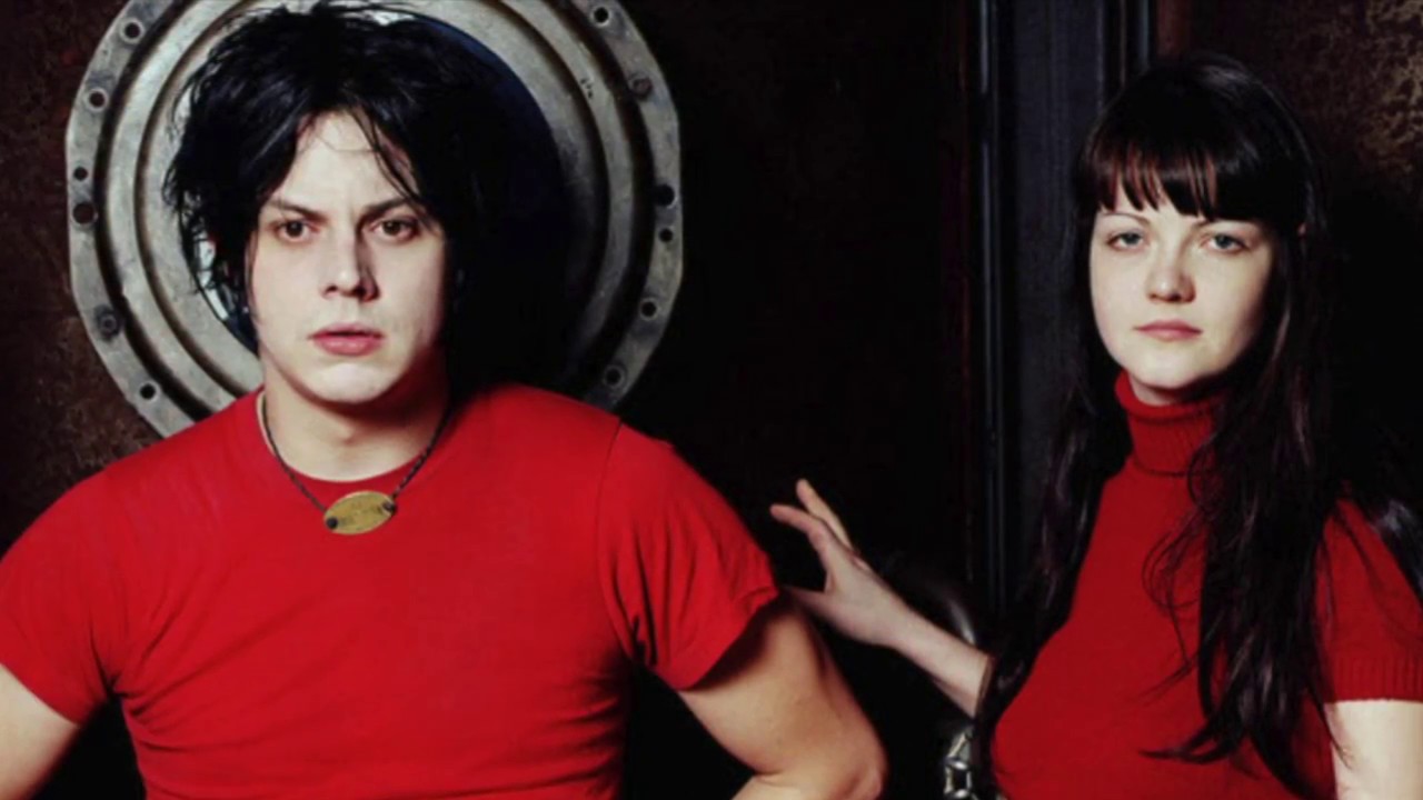 Meg White Plays Drums Like John Bonham - YouTube