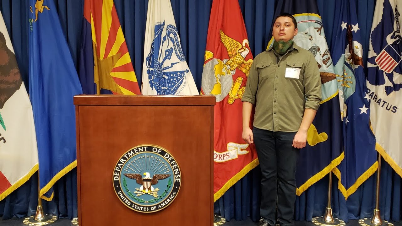 SWEARING INTO THE USMC (VLOG) - YouTube