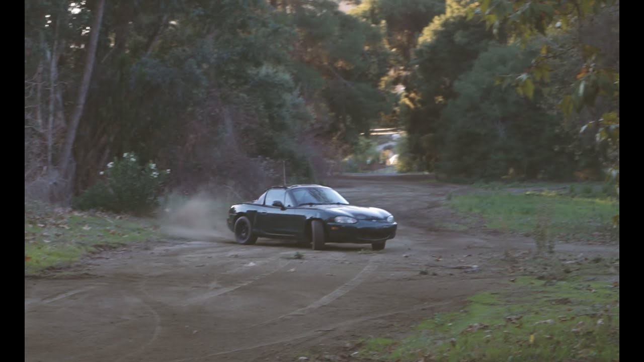 NB Miata Dirt Track Drifting - YouTube