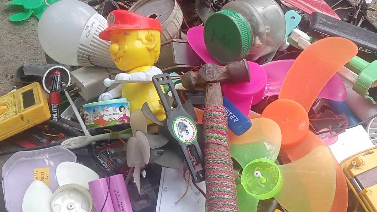 Breaking and opening toys and dc motor fan 🤯⛏️ || Abir Maker - YouTube