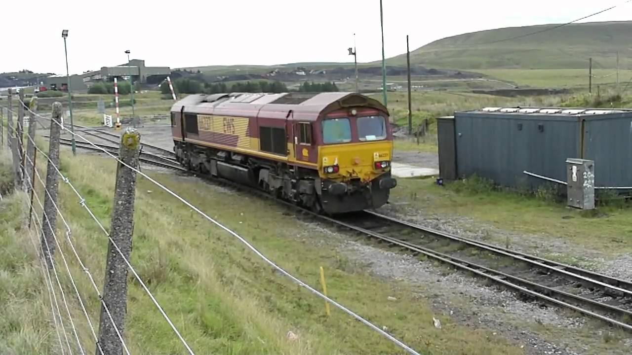 Class 66237 @ Cwmbargoed DP. 19/08/2010. - YouTube