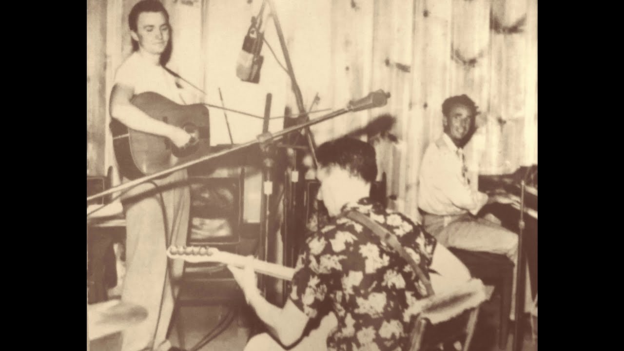 Johnny Jano - That Beat Keeps Going On - YouTube