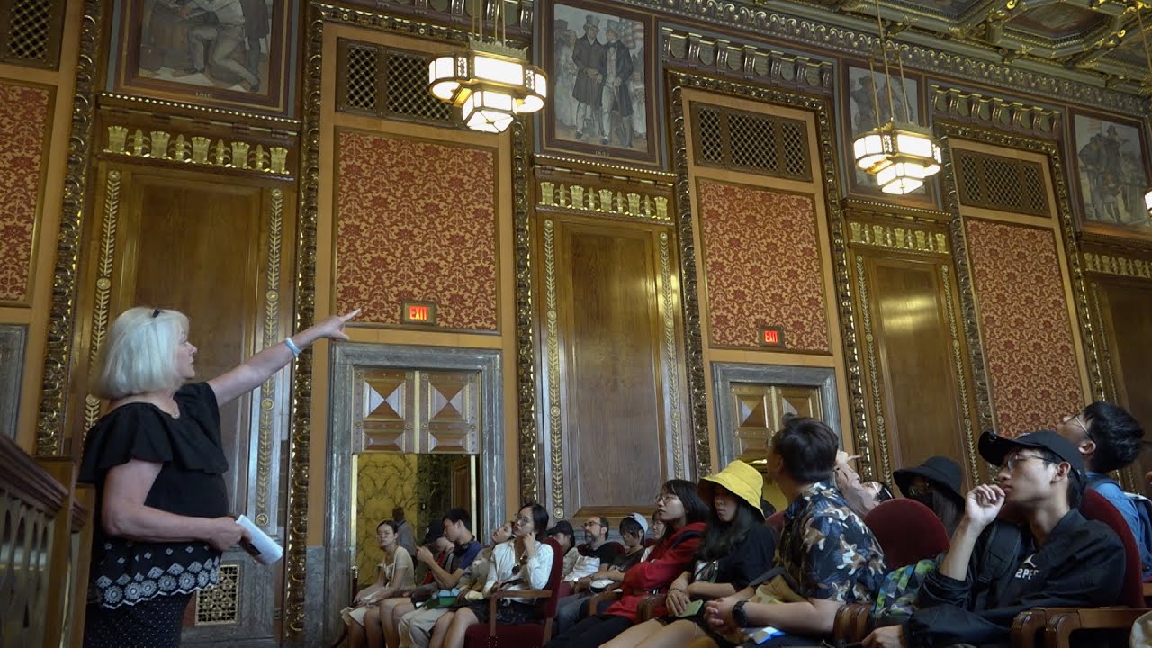 Guides Continue Court Education with Justice, Historian - YouTube
