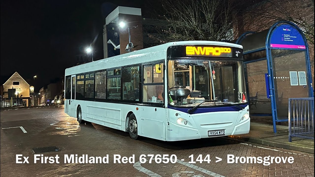 First Midland Red 67650 Transbus Enviro 300 (ZF/€3) VX54MTO - YouTube