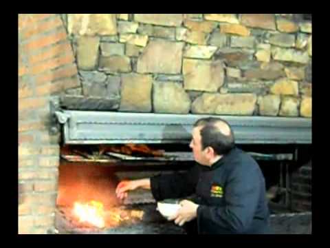 bodega el capricho leòn - YouTube