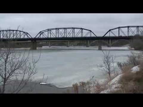 River Ice break up - YouTube