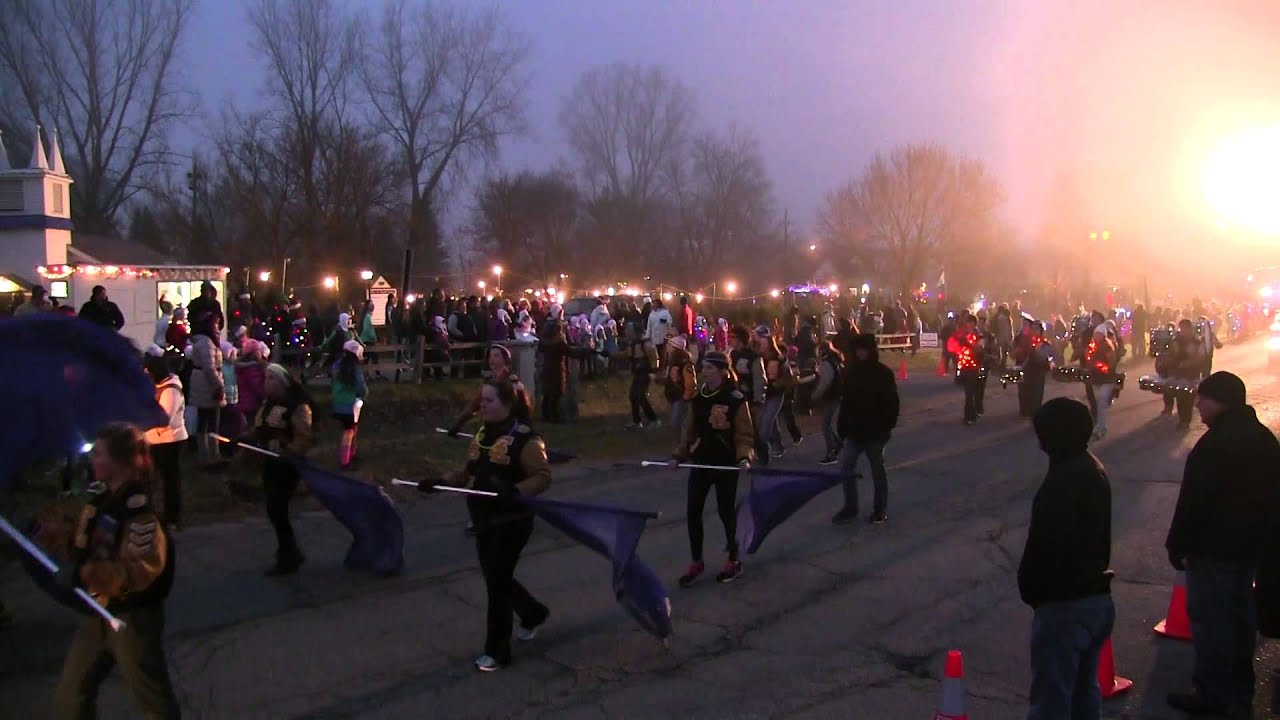 Cool Yule Parade and Christmas Tree Lighting - South Lyon, Mi 12/5/2015 ...