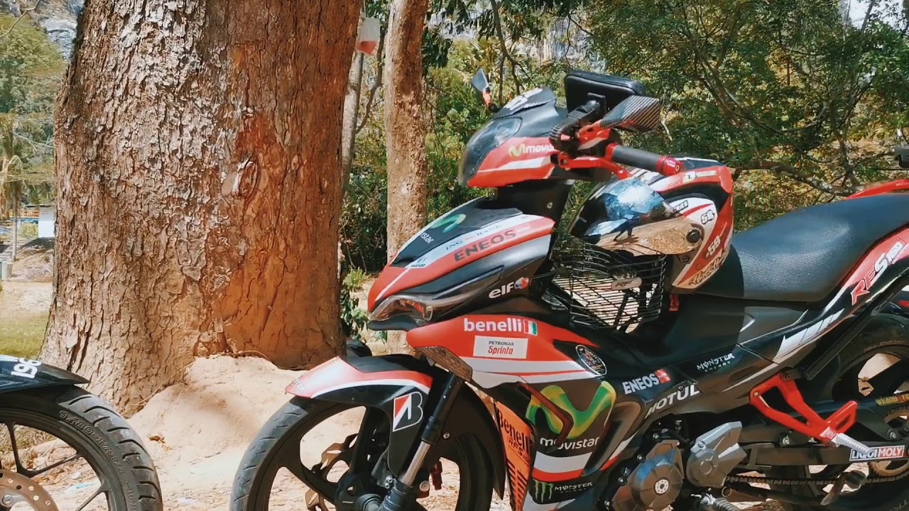 Honda RS150 ft Benelli RFS150 🛵 [Gimbal + Huawei 5T] - YouTube