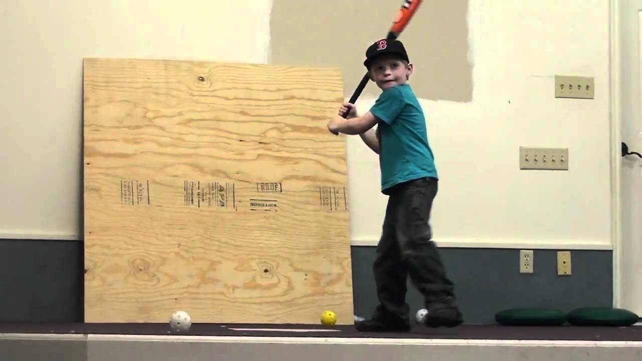5 year old batting practice - YouTube