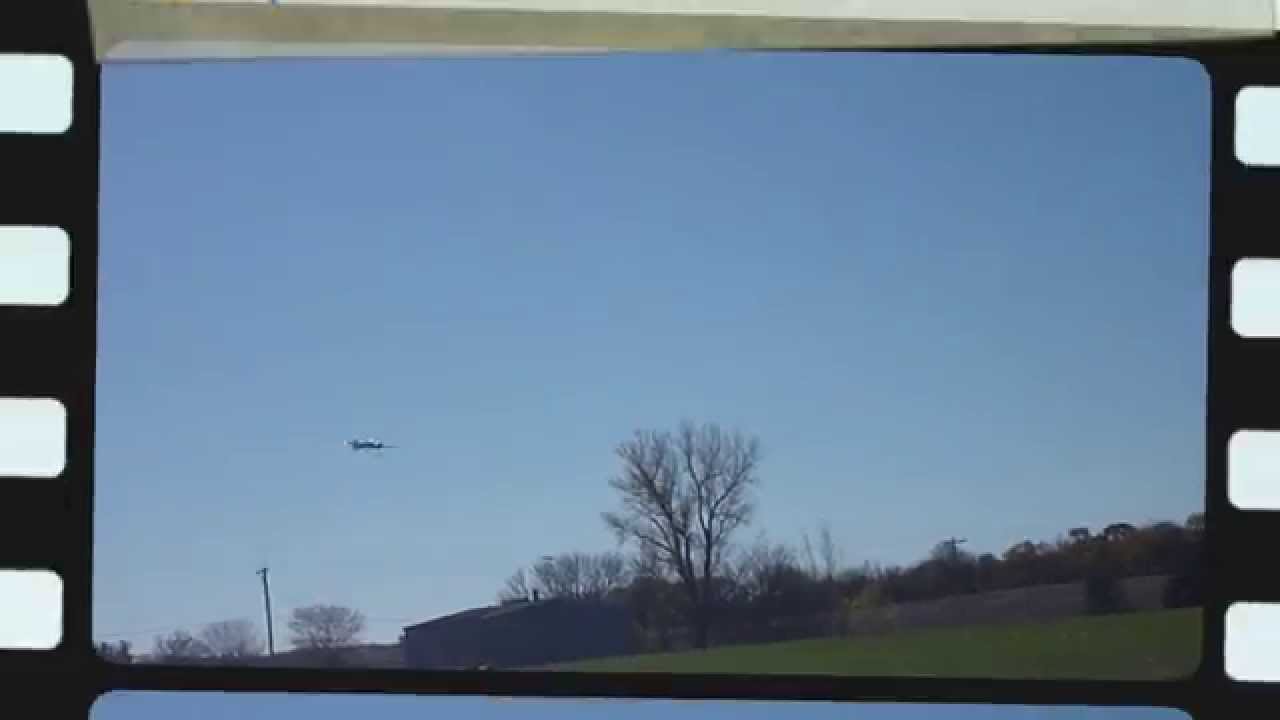 Great Planes Reactor 50 cc - YouTube