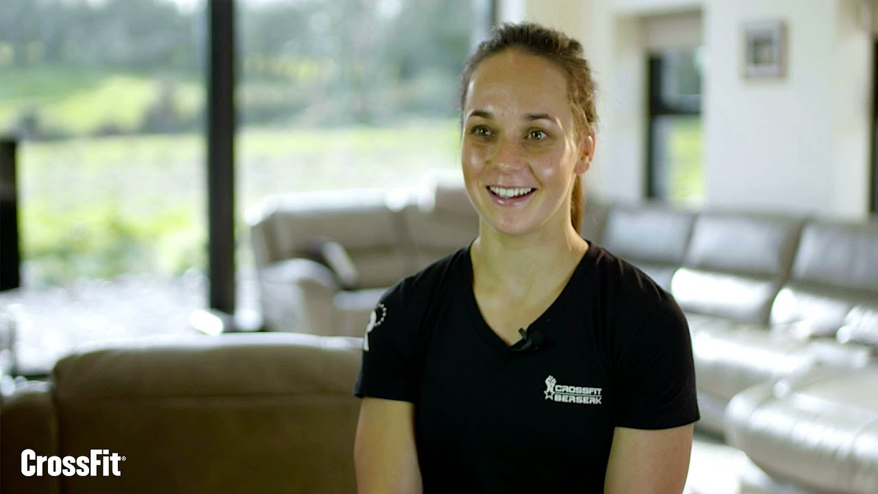 Emma McQuaid: Back on Track - YouTube