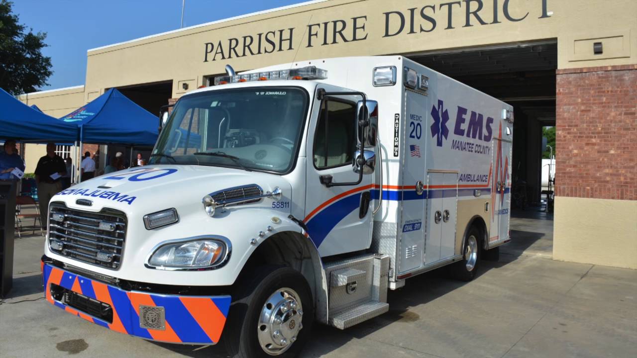 EMS Medic 20 - YouTube