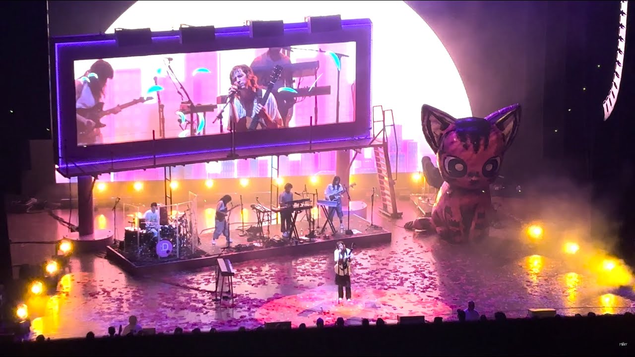 Porter Robinson - SMILE! :D World Tour @ TD Pavilion at the Mann ...