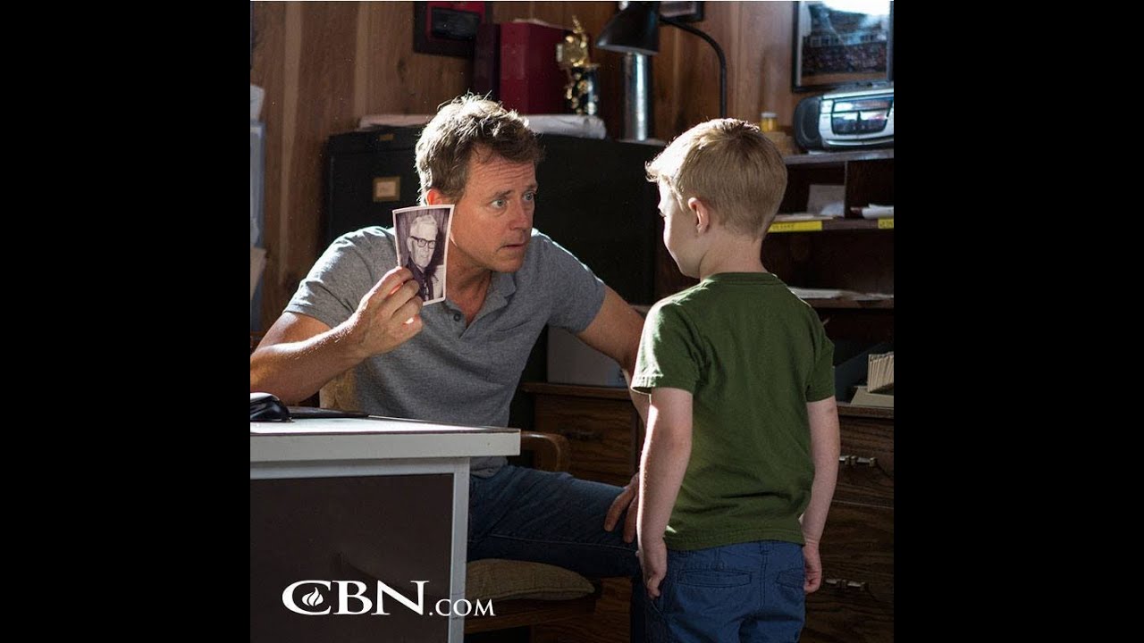 The Burpo Family talks "Heaven is for Real" - YouTube