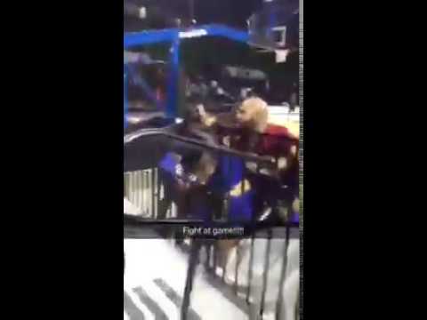 Cheerleader Fight - YouTube