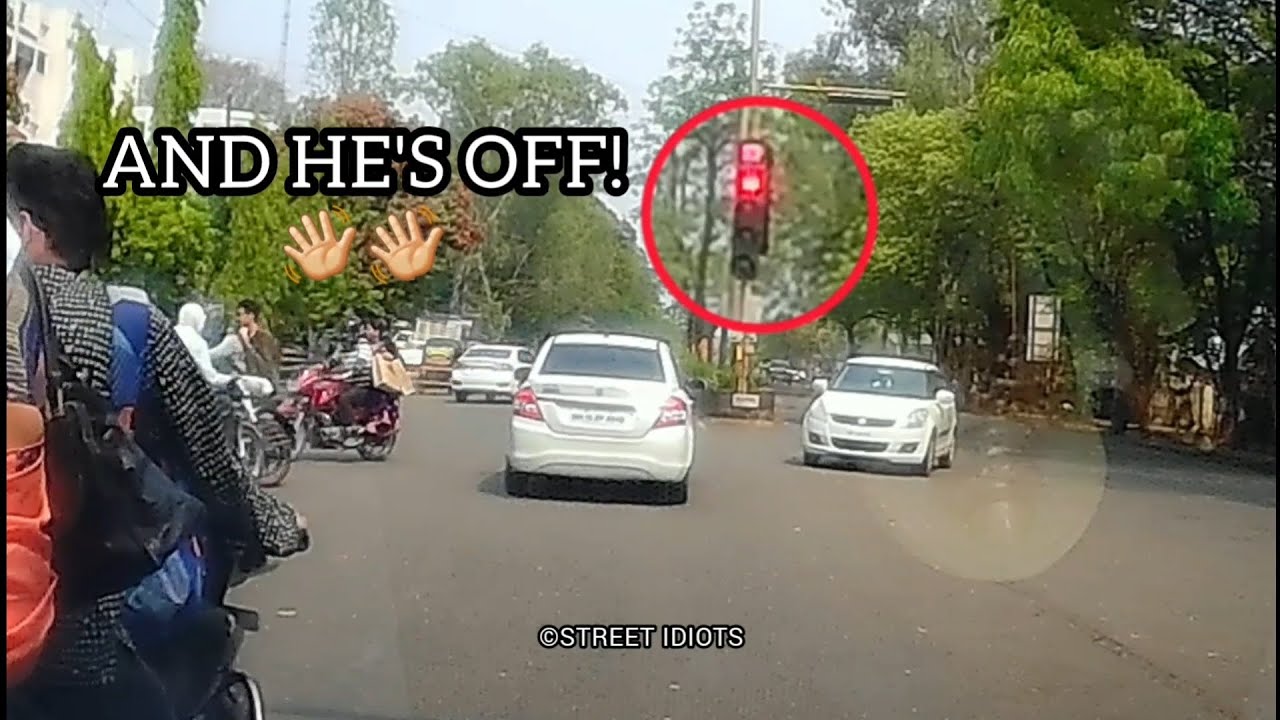 Weird driver's way to NOT STOP AT TRAFFIC LIGHT | Indian roads | Street ...