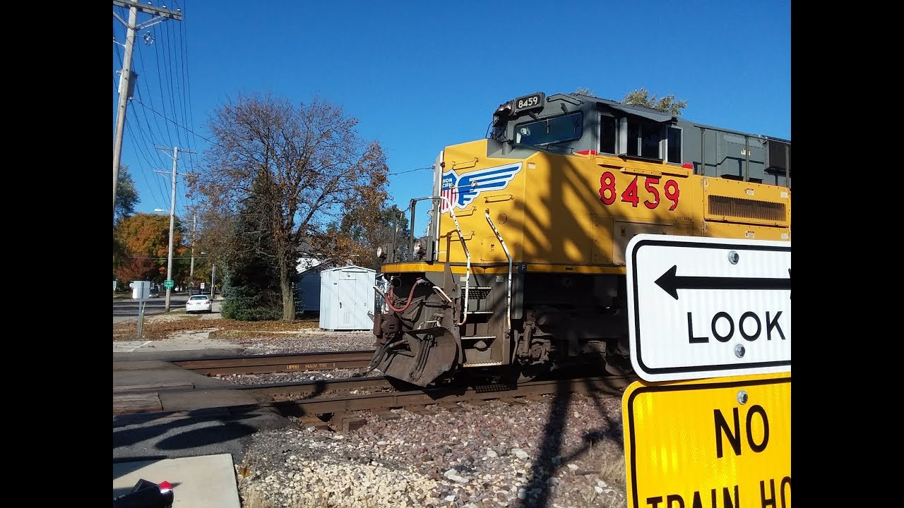 UP 8459 with the white door Leads an Empty Ethanol WB - YouTube