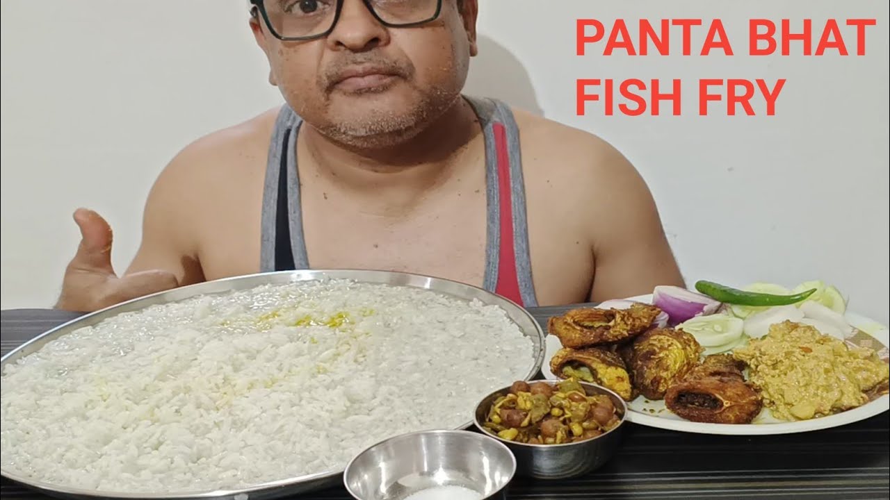 Eating Panta Bhat and fish fry | Bangali eating show | Indian Lunch ...