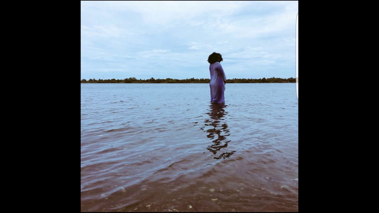 Ria Boss - Golden - YouTube