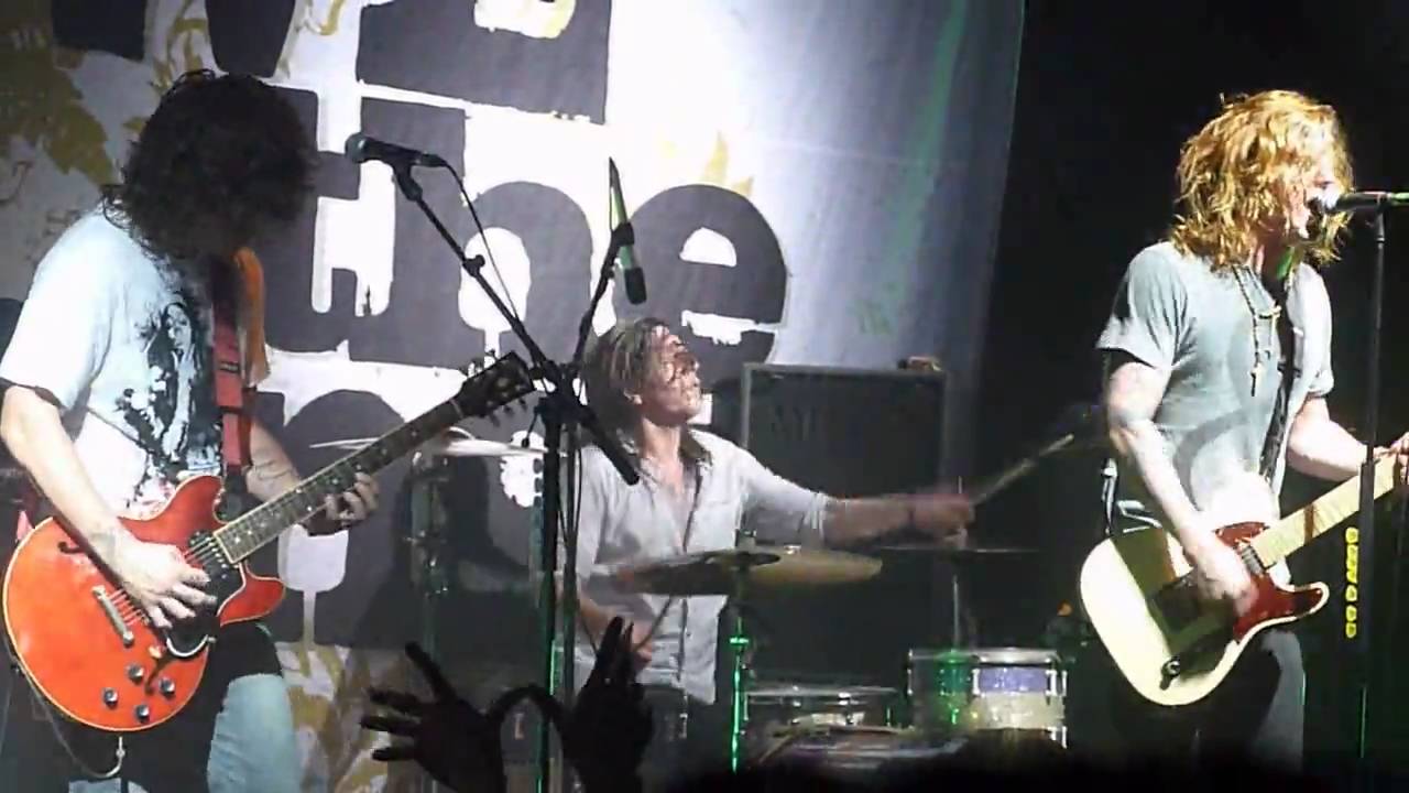 "HEAVEN CAN WAIT" -WE THE KINGS- *LIVE HD* NORWICH UEA LCR 19/3/10 ...
